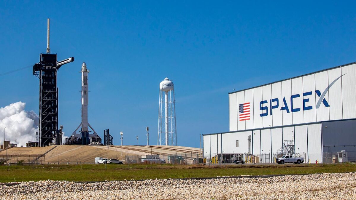 SpaceX becomes the second-ever unicorn company to reach a $100 billion ...