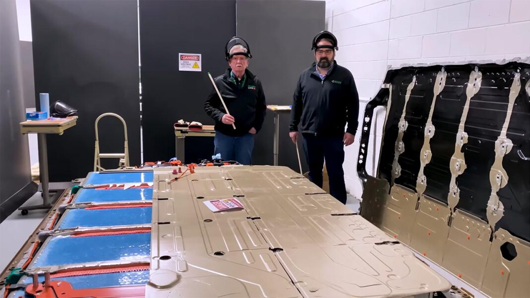 Sandy Munro reveals Tesla Model S Plaid battery secrets, Musk says ...
