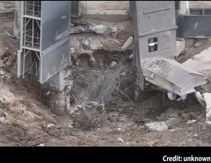 SpaceX starts rebuilding the Orbital Launch Mount at Starbase in ...