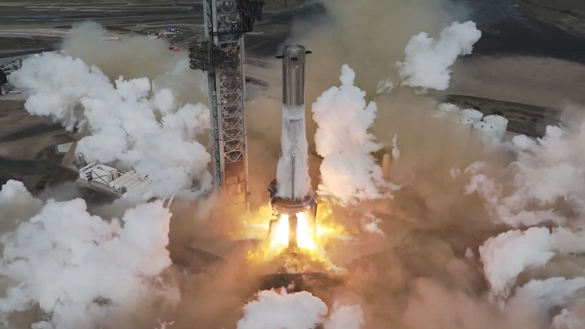 SpaceX ends 2023 with a major Starship Flight 3 milestone — 33 engine ...