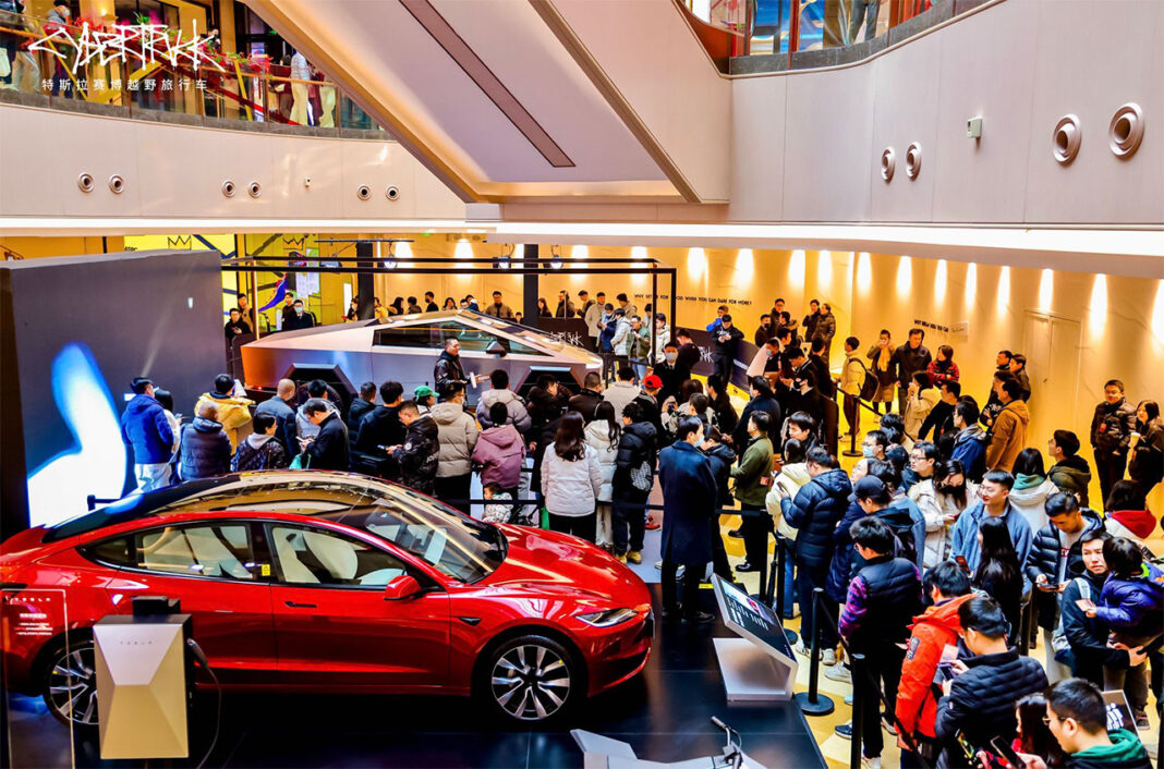 Tesla Cybertruck attracts crowds of curious enthusiasts on its tour of ...