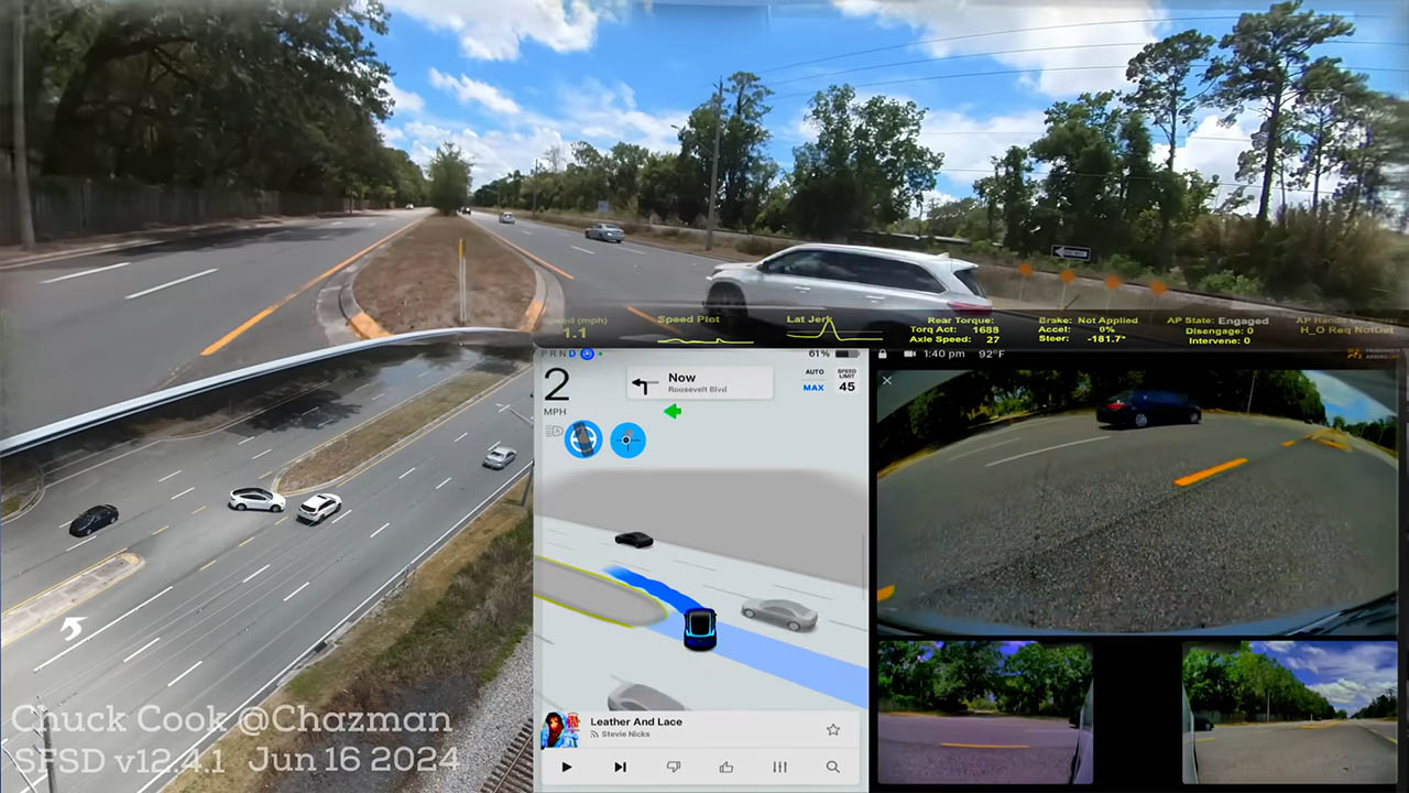 Chuck Cook tests Tesla FSD v12.4.1 at his difficult unprotected left ...