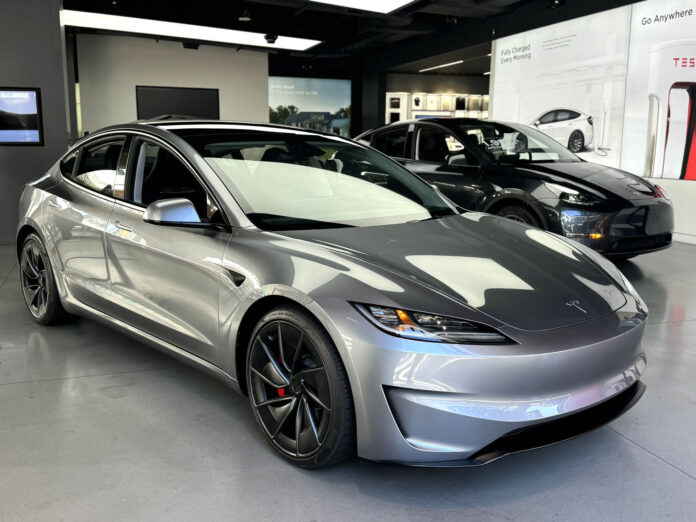 Quicksilver Tesla Model 3 looks stunning in person (pics, video ...