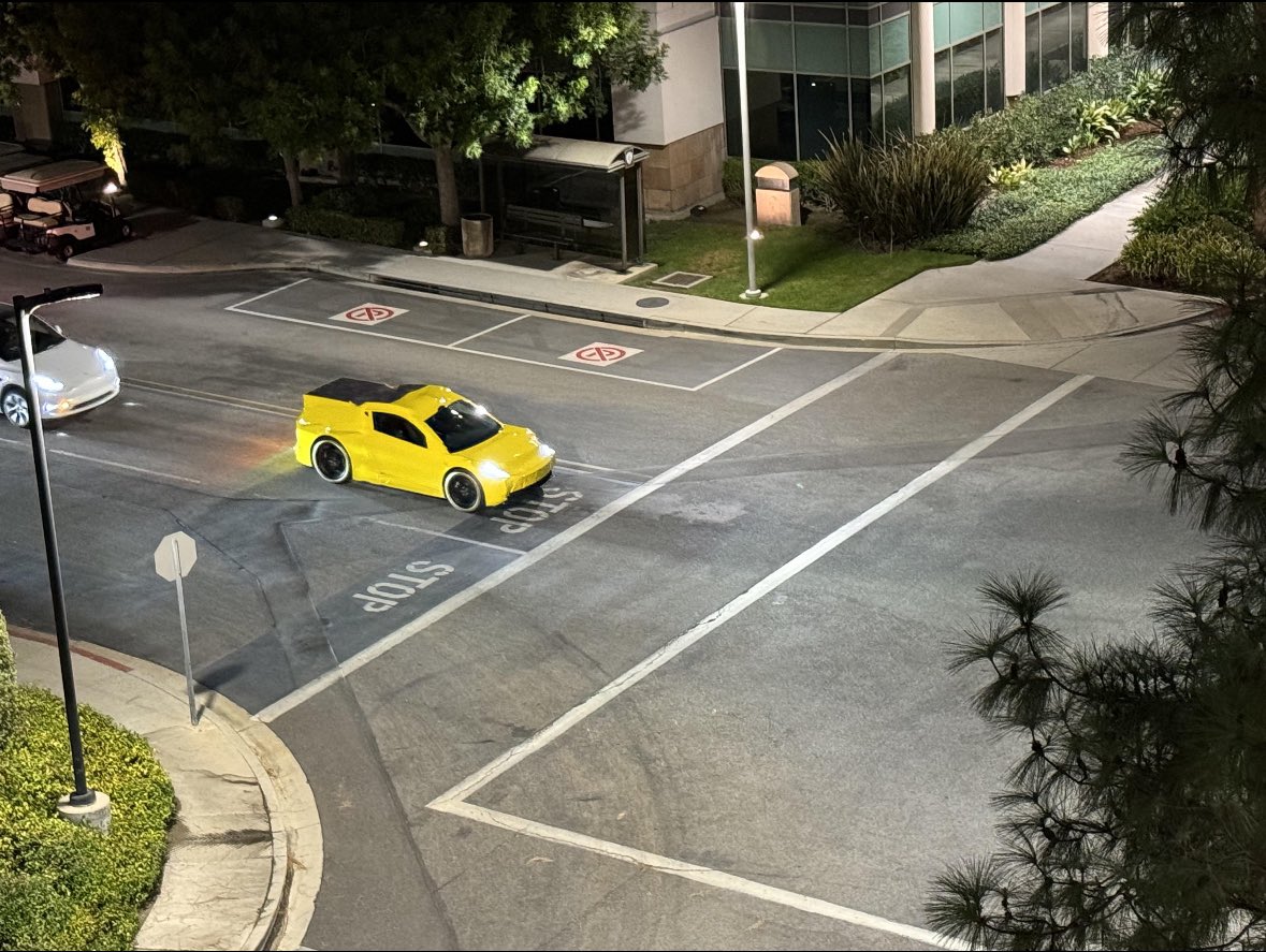 Heavily disguised Tesla Robotaxi prototype spotted around Warner Bros ...