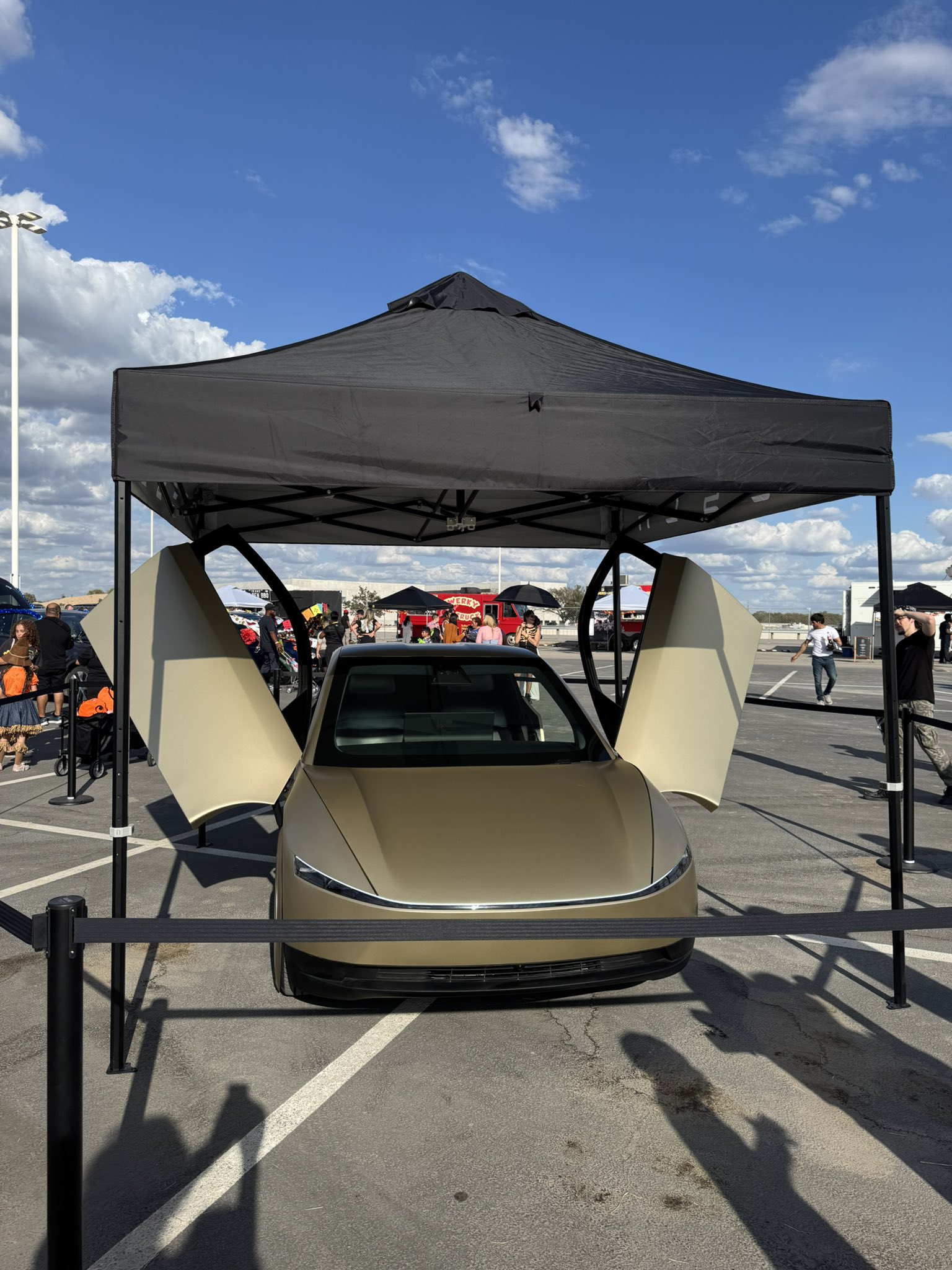 Tesla Robotaxi looks stunning on display at Giga Texas (pics, videos ...