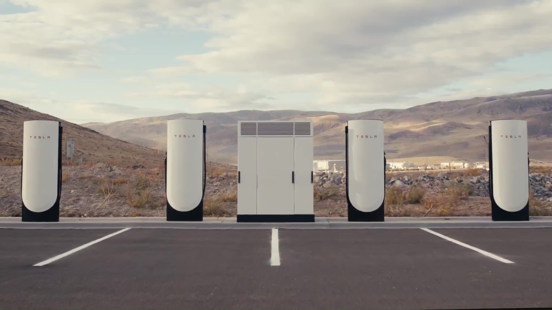 Tesla V4 Cabinet to unlock Cybertruck 500kW and Semi 1.2MW charging ...