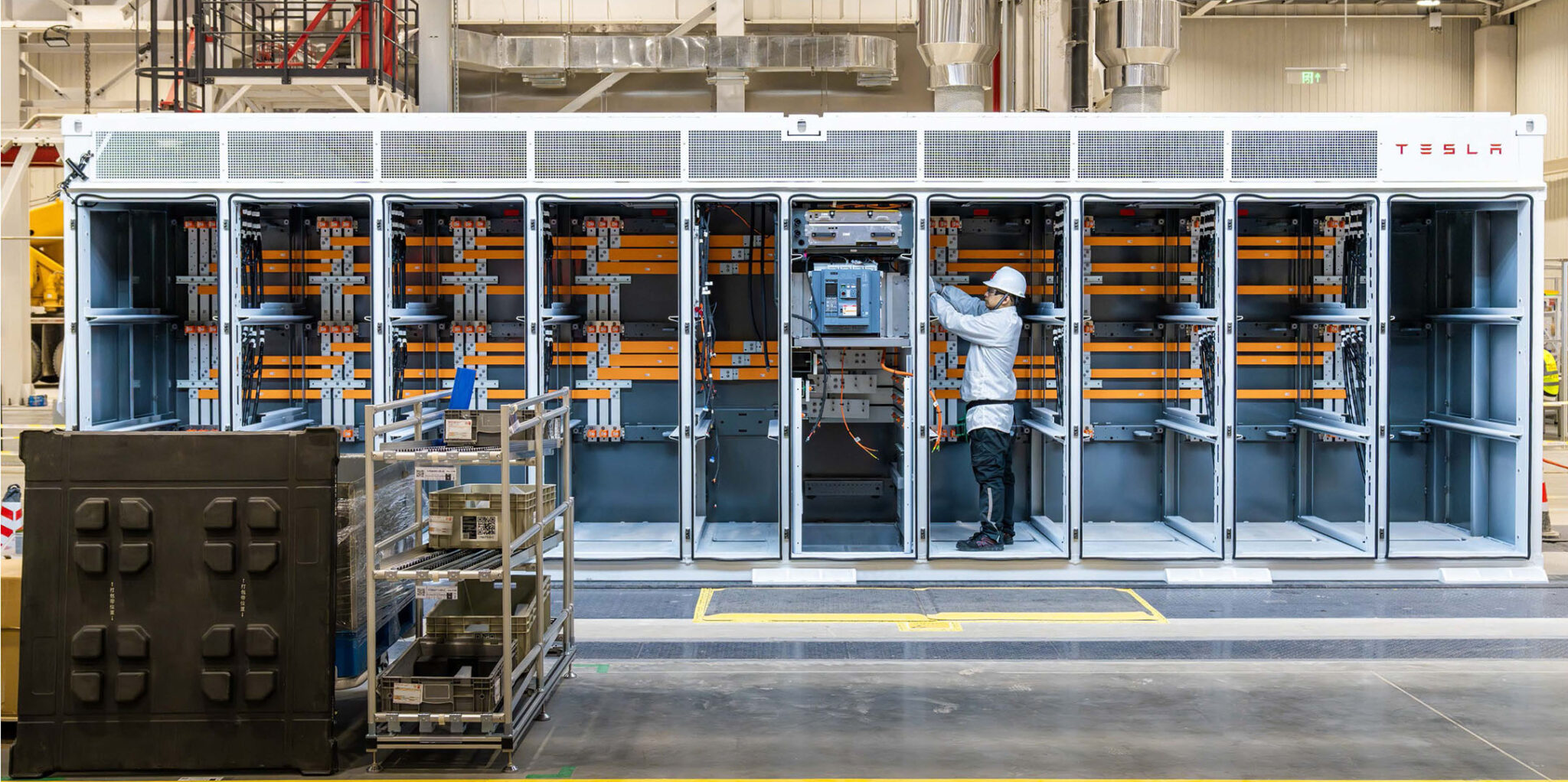 Tesla's Megafactory China begins production of Megapacks for Australia ...