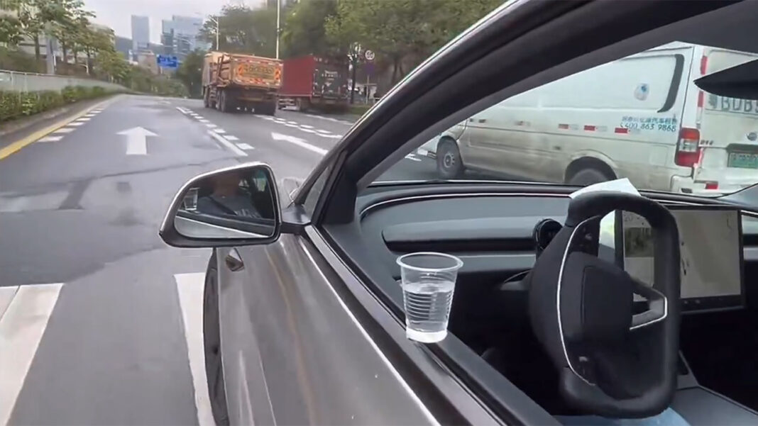 Tesla FSD passes the water cup challenge in China — watch the max ...