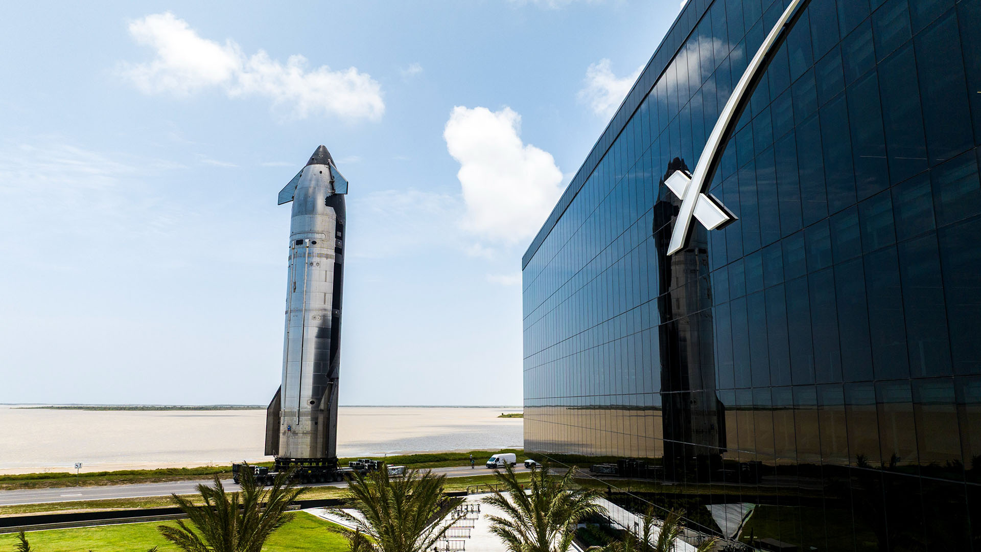 SpaceX mounts Flight 9 Starship onto the OLM, shares the landing plan ...